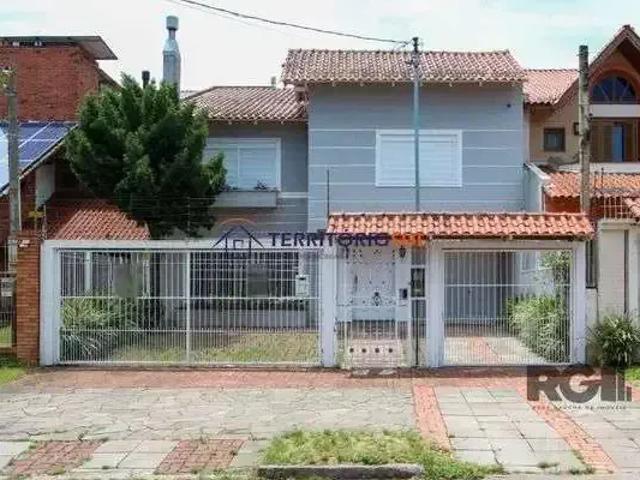 Casa / Sobrado para Locação em Porto Alegre/RS Tristeza 4 Quartos