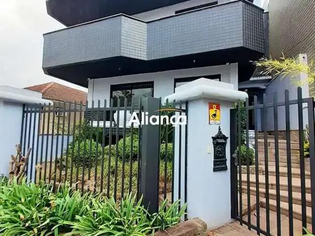 Casa / Sobrado para Locação em Porto Alegre/RS Vila Ipiranga 4 Quartos