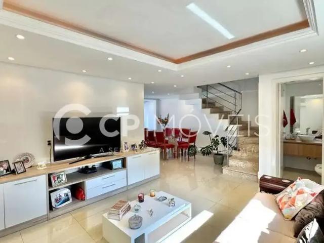 Casa / Sobrado para Locação em Porto Alegre/RS Vila Ipiranga 3 Quartos