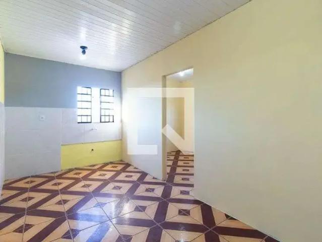 Casa / Sobrado para Locação em Porto Alegre/RS Vila Nova 2 Quartos