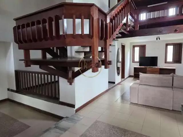 Casa / Sobrado para Locação em Porto Seguro/BA Praia De Taperapuan 4 Quartos