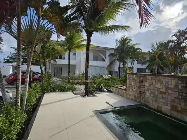 Casa / Sobrado para Locação em Porto Seguro/BA Praia De Taperapuan 3 Quartos
