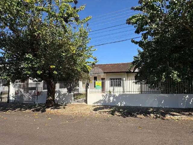 Casa / Sobrado para Locação em Pato Branco/PR Morro da Cruz 3 Quartos
