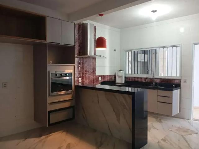 Casa / Sobrado para Locação em Paulínia/SP João Aranha 3 Quartos