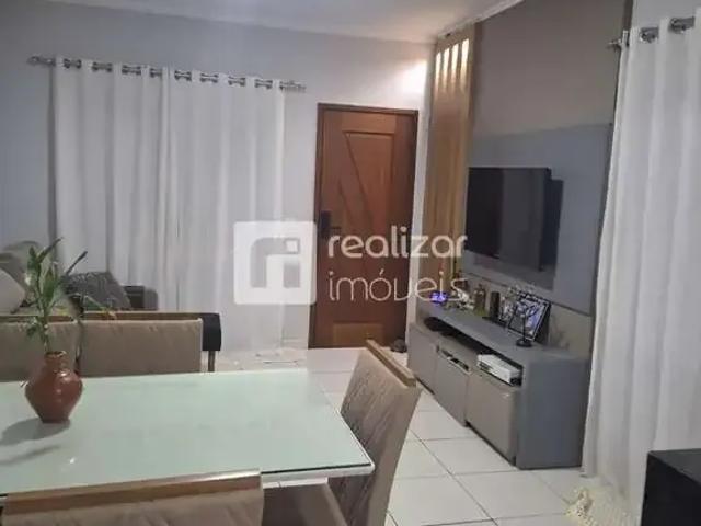 Casa / Sobrado para Locação em Palhoça/SC Madri 3 Quartos