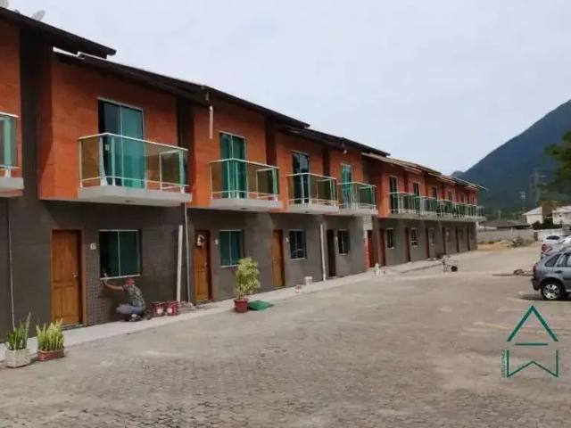 Casa / Sobrado para Locação em Palhoça/SC Aririú da Formiga 2 Quartos