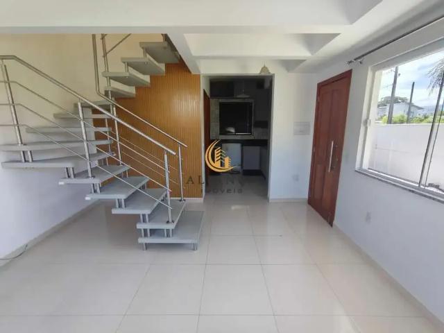 Casa / Sobrado para Locação em Palhoça/SC Barra do Aririú 2 Quartos