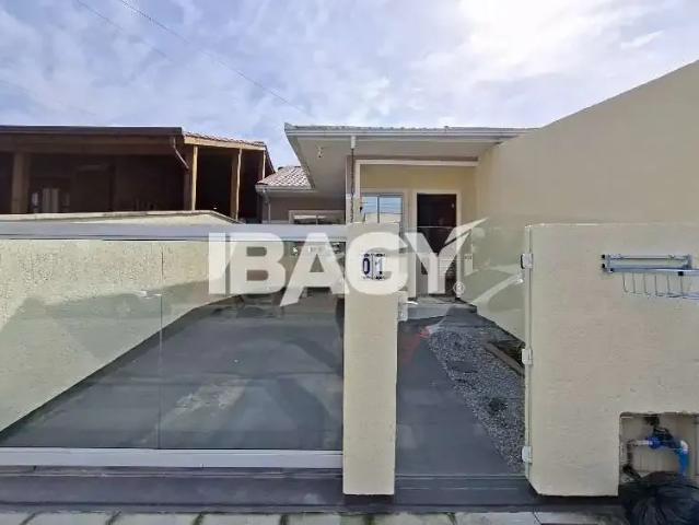 Casa / Sobrado para Locação em Palhoça/SC Bela Vista 2 Quartos