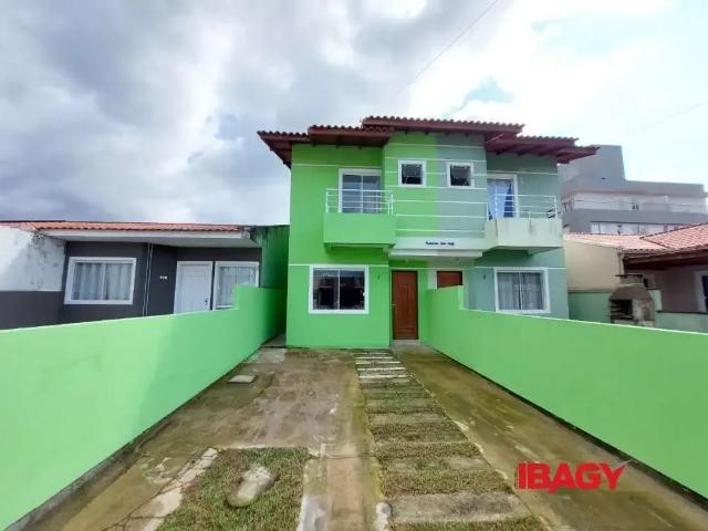 Casa / Sobrado para Locação em Palhoça/SC Bela Vista 2 Quartos