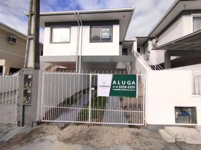 Casa / Sobrado para Locação em Palhoça/SC Bela Vista 2 Quartos