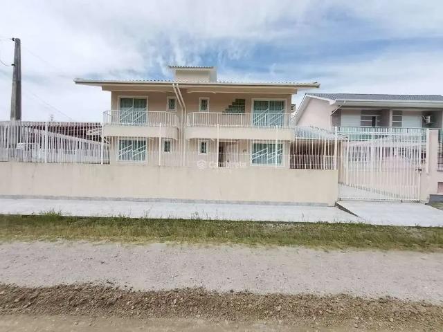 Casa / Sobrado para Locação em Palhoça/SC Enseada de Brito 3 Quartos