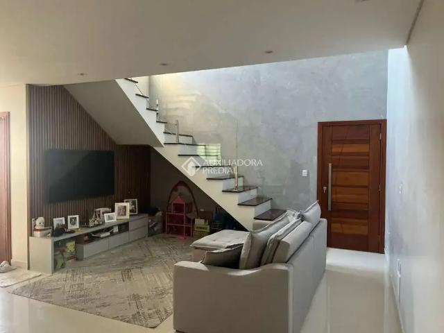 Casa / Sobrado para Locação em Palhoça/SC Pagani 3 Quartos