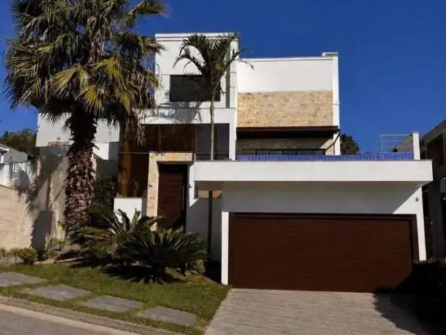 Casa / Sobrado para Locação em Palhoça/SC Pedra Branca 3 Quartos