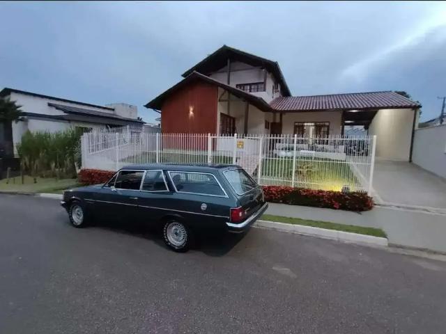 Casa / Sobrado para Locação em Palhoça/SC Pedra Branca 3 Quartos
