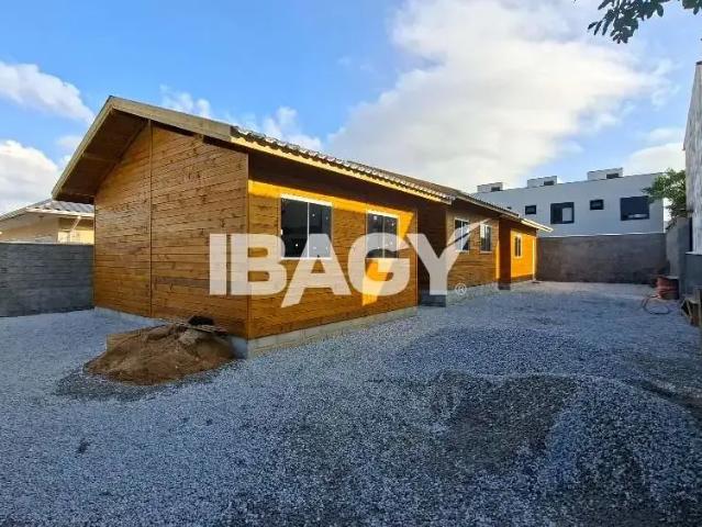 Casa / Sobrado para Locação em Palhoça/SC Ponte do Imaruim 2 Quartos