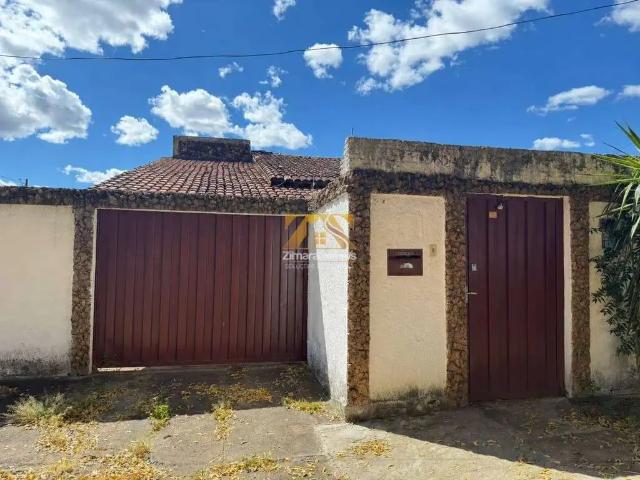 Casa / Sobrado para Locação em Palmas/TO Plano Diretor Sul 3 Quartos
