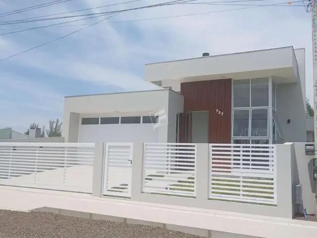 Casa / Sobrado para Locação em Passo de Torres/SC Bela Torres 3 Quartos