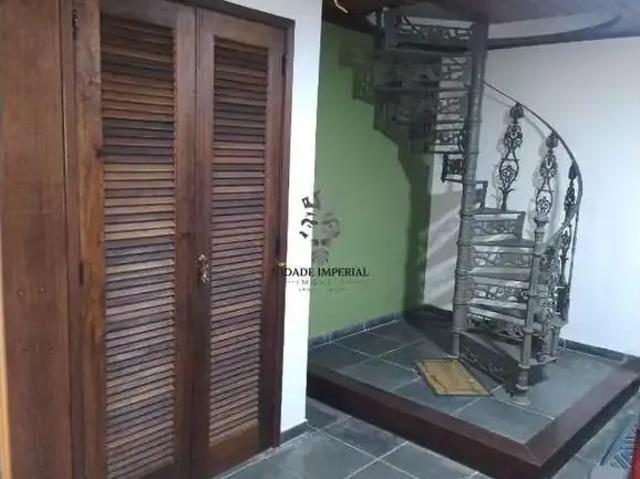 Casa / Sobrado para Locação em Petrópolis/RJ Morin 2 Quartos