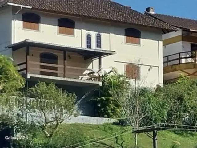Casa / Sobrado para Locação em Petrópolis/RJ Alto da Serra 4 Quartos