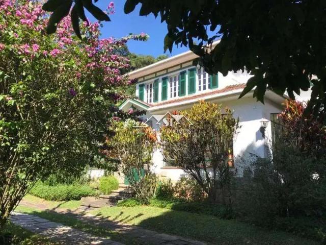Casa / Sobrado para Locação em Petrópolis/RJ Centro 4 Quartos