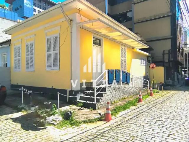 Casa / Sobrado para Locação em Petrópolis/RJ Centro 1 Quartos