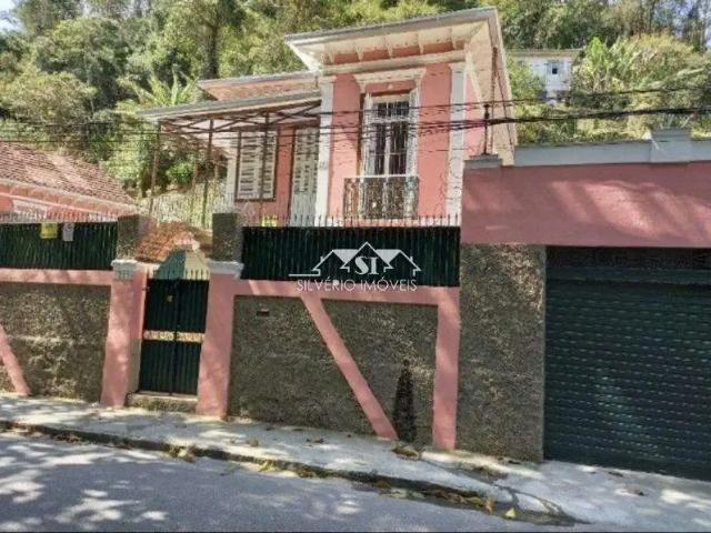 Casa / Sobrado para Locação em Petrópolis/RJ Centro 3 Quartos