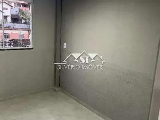 Casa / Sobrado para Locação em Petrópolis/RJ Chácara Flora 2 Quartos