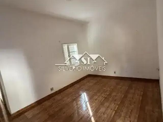 Casa / Sobrado para Locação em Petrópolis/RJ Pedro do Rio 1 Quartos