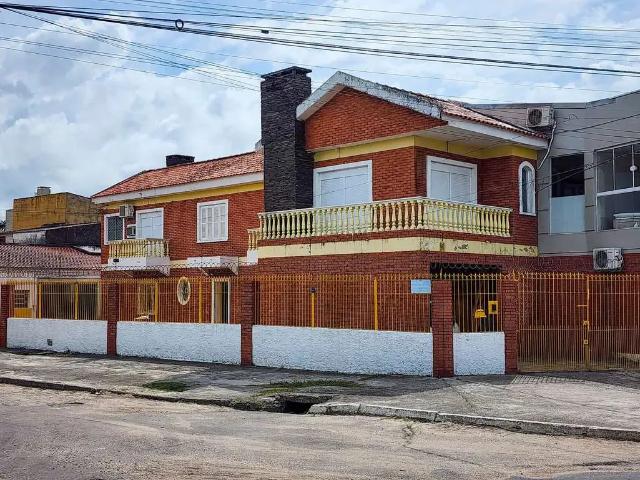 Casa / Sobrado para Locação em Pelotas/RS Areal 2 Quartos
