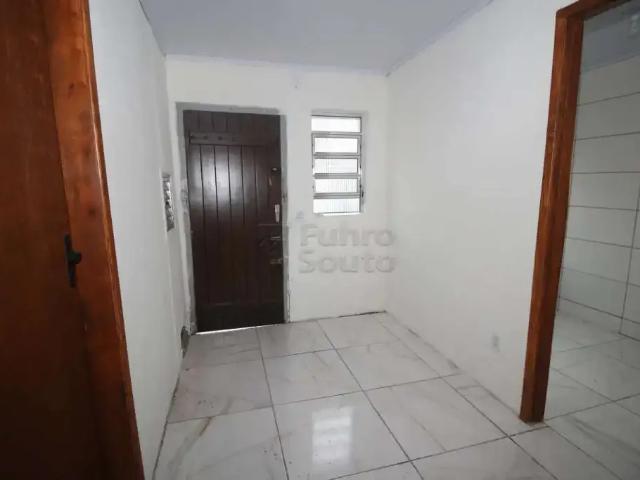 Casa / Sobrado para Locação em Pelotas/RS Centro 2 Quartos