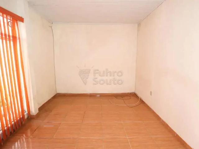 Casa / Sobrado para Locação em Pelotas/RS Centro 2 Quartos