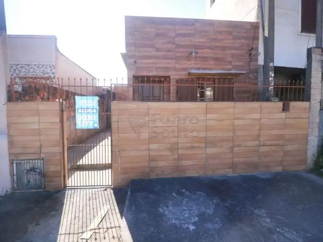 Casa / Sobrado para Locação em Pelotas/RS Fragata 1 Quartos