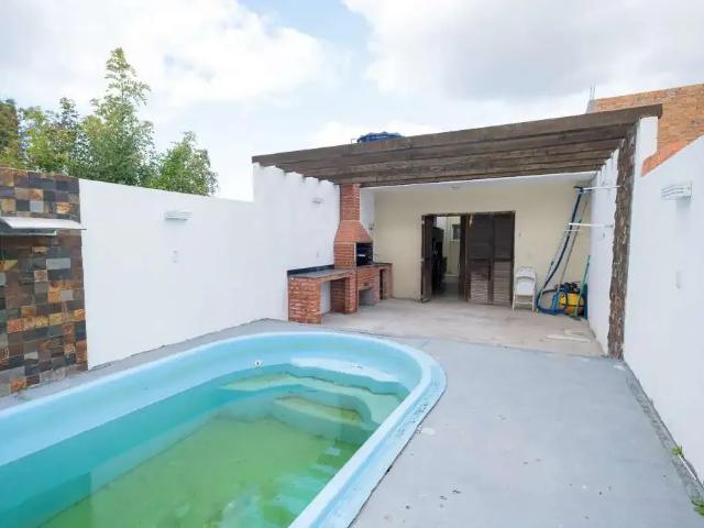 Casa / Sobrado para Locação em Pelotas/RS Laranjal 1 Quartos