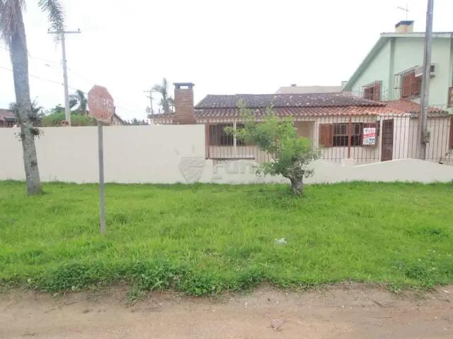 Casa / Sobrado para Locação em Pelotas/RS Laranjal 2 Quartos