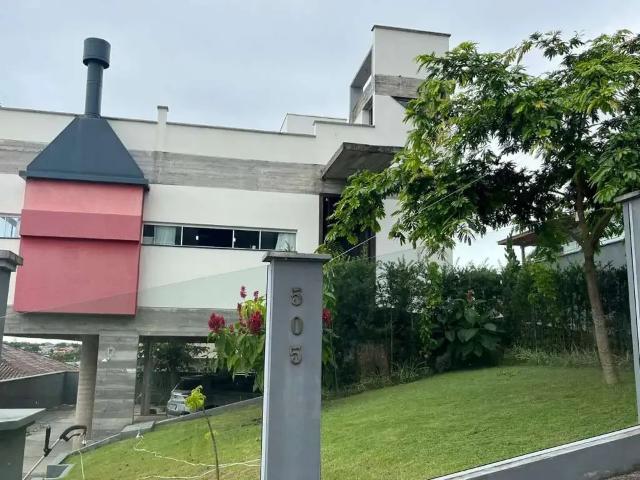 Casa / Sobrado para Locação em Penha/SC Praia Alegre 3 Quartos