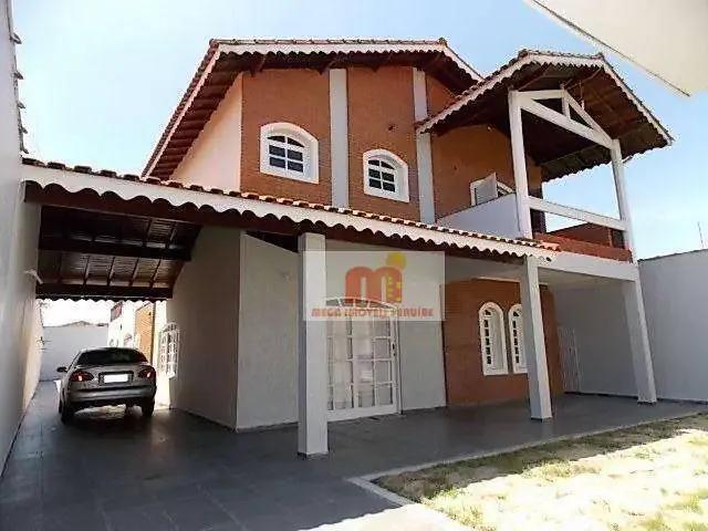 Casa / Sobrado para Locação em Peruíbe/SP Arpoador 4 Quartos