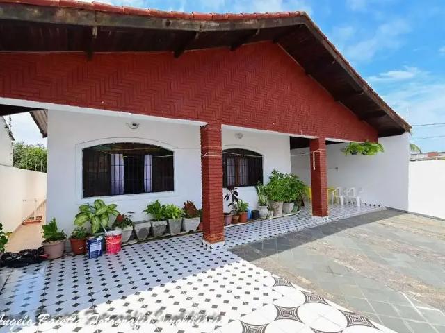 Casa / Sobrado para Locação em Peruíbe/SP Balneario Flórida 4 Quartos
