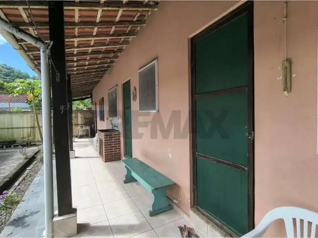 Casa / Sobrado para Locação em Peruíbe/SP Balneário Garça Vermelha 2 Quartos