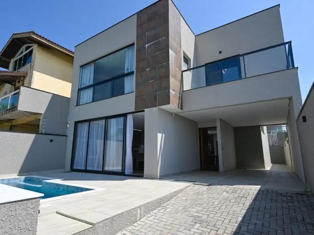 Casa / Sobrado para Locação em Peruíbe/SP Balneário Josedy 4 Quartos
