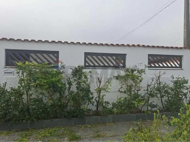 Casa / Sobrado para Locação em Peruíbe/SP Balneário São João Batista 2 Quartos