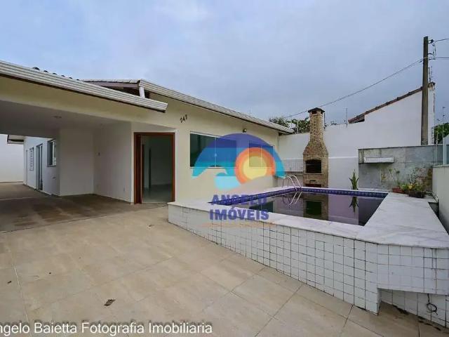 Casa / Sobrado para Locação em Peruíbe/SP Balneário São João Batista 3 Quartos