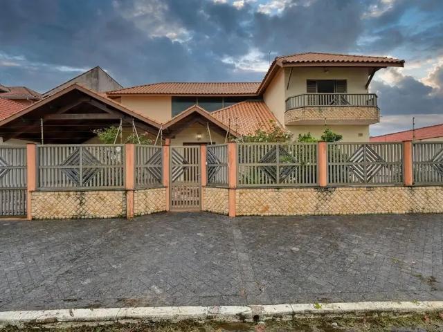 Casa / Sobrado para Locação em Peruíbe/SP Balneário Stella Maris 4 Quartos