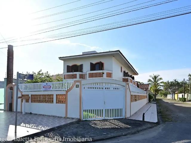 Casa / Sobrado para Locação em Peruíbe/SP Balneário Stella Maris 4 Quartos