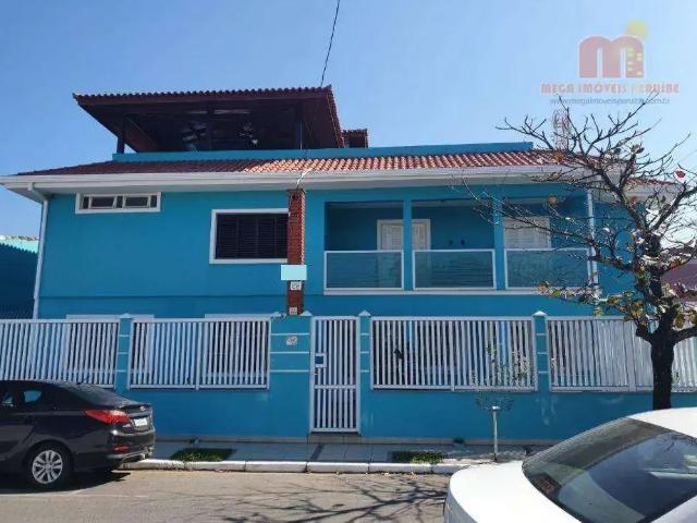 Casa / Sobrado para Locação em Peruíbe/SP Centro 2 Quartos