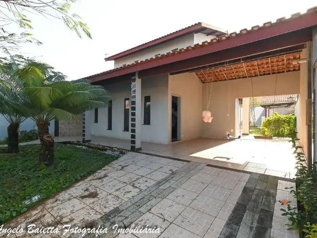 Casa / Sobrado para Locação em Peruíbe/SP Cidade Nova Peruibe 3 Quartos