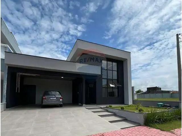 Casa / Sobrado para Locação em Peruíbe/SP Flora Rica 3 Quartos