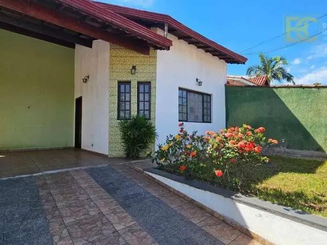 Casa / Sobrado para Locação em Peruíbe/SP Parque D'Aville 3 Quartos