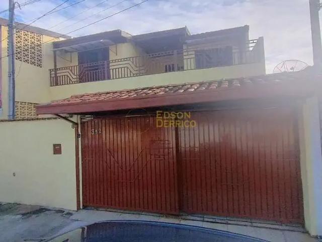 Casa / Sobrado para Locação em Pindamonhangaba/SP Alto do Cardoso 3 Quartos