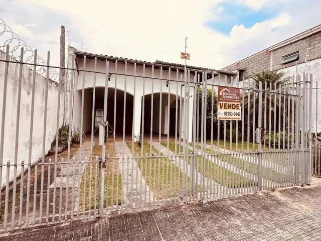 Casa / Sobrado para Locação em Pindamonhangaba/SP Jardim Boa Vista 3 Quartos