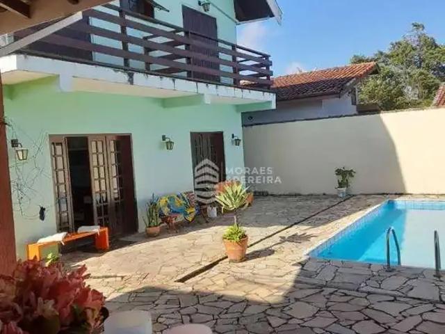 Casa / Sobrado para Locação em Pindamonhangaba/SP Jardim Residencial Doutor Lessa 5 Quartos
